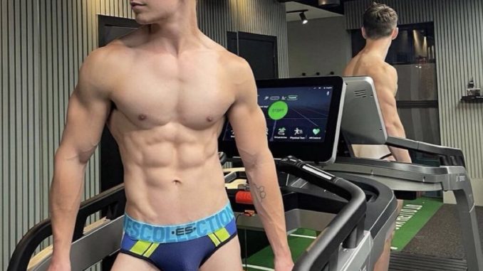Big And Sexy Bulges Giant Bulge